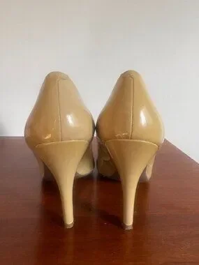 Jessica Simpson | Shoes | Jessica Simpson Womens Calie Patent Beigenude ...